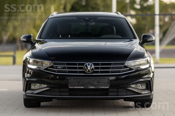 Black Volkswagen Passat B8 2023 in Riga, with an engine capacity of 2.00 L and mileage of 190 thousand km for 19900 €, photo 2 on AUTOMOTO.COM.LV
