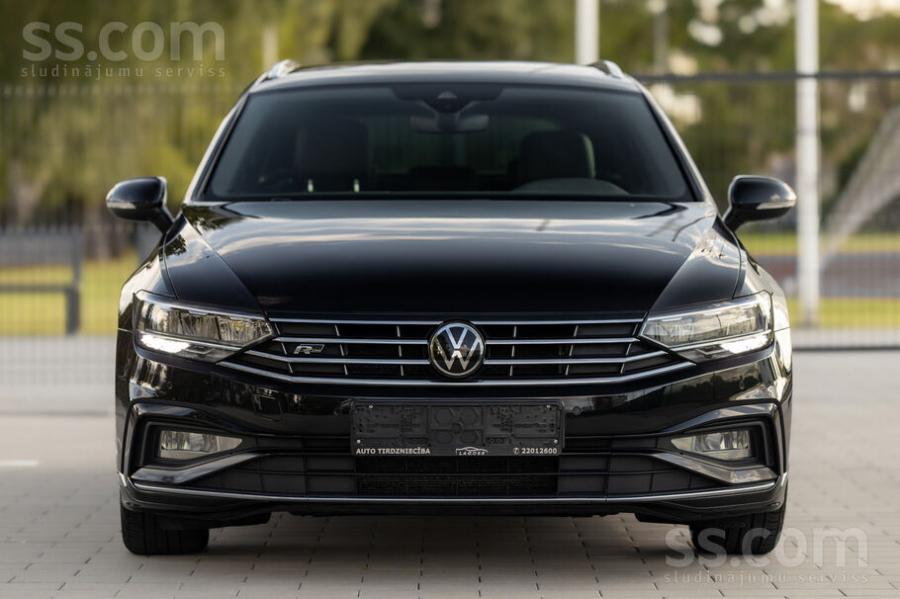 Black Volkswagen Passat B8 2023 in Riga, with an engine capacity of 2.00 L and mileage of 190 thousand km for 19900 €, photo 3 on AUTOMOTO.COM.LV
