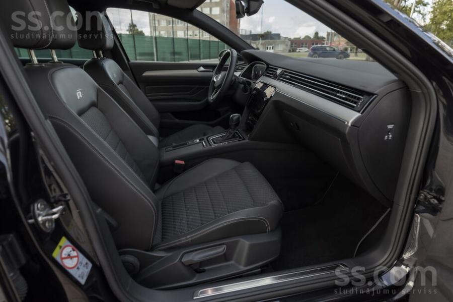 Black Volkswagen Passat B8 2023 in Riga, with an engine capacity of 2.00 L and mileage of 190 thousand km for 19900 €, photo 8 on AUTOMOTO.COM.LV