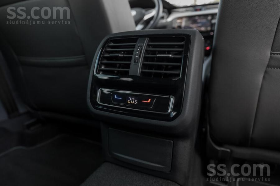 Black Volkswagen Passat B8 2023 in Riga, with an engine capacity of 2.00 L and mileage of 190 thousand km for 19900 €, photo 15 on AUTOMOTO.COM.LV