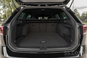 Black Volkswagen Passat B8 2023 in Riga, with an engine capacity of 2.00 L and mileage of 190 thousand km for 19900 €, photo 18 on AUTOMOTO.COM.LV