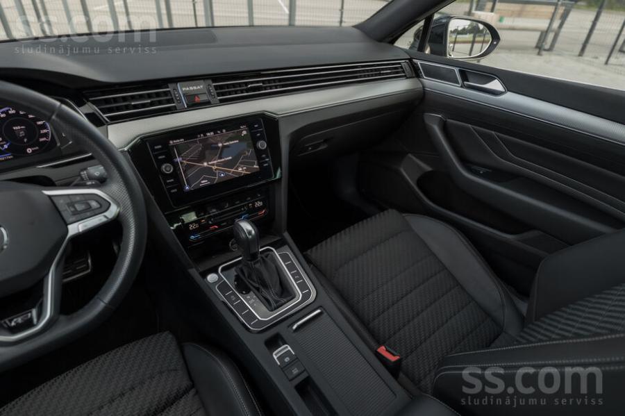 Black Volkswagen Passat B8 2023 in Riga, with an engine capacity of 2.00 L and mileage of 190 thousand km for 19900 €, photo 20 on AUTOMOTO.COM.LV