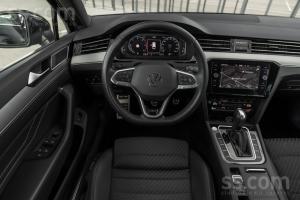 Black Volkswagen Passat B8 2023 in Riga, with an engine capacity of 2.00 L and mileage of 190 thousand km for 19900 €, photo 21 on AUTOMOTO.COM.LV