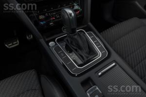 Black Volkswagen Passat B8 2023 in Riga, with an engine capacity of 2.00 L and mileage of 190 thousand km for 19900 €, photo 22 on AUTOMOTO.COM.LV
