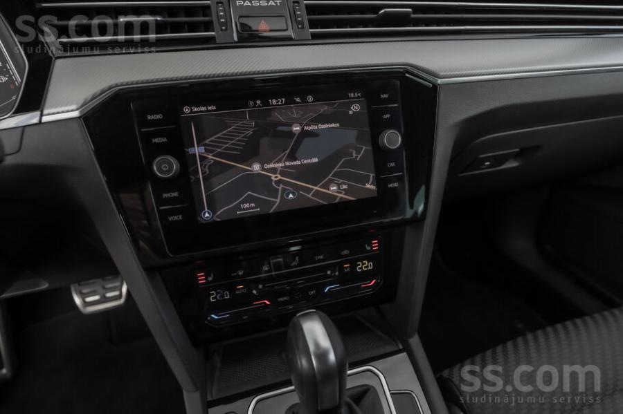 Black Volkswagen Passat B8 2023 in Riga, with an engine capacity of 2.00 L and mileage of 190 thousand km for 19900 €, photo 28 on AUTOMOTO.COM.LV