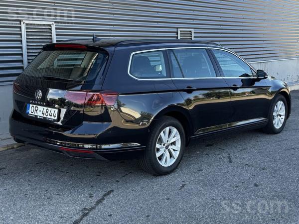 Black Volkswagen Passat B8 2023 in Riga, with an engine capacity of 2.00 L and mileage of 230 thousand km for 16500 €, photo 5 on AUTOMOTO.COM.LV