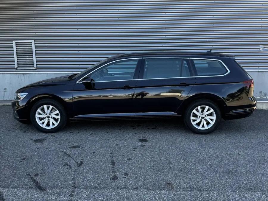 Melns Volkswagen Passat B8 2023 Rīga, ar dzinēja tilpumu 2.00 L un nobraukumu 230 tūkst. km par 16500 €, foto 3 vietnē AUTOMOTO.COM.LV
