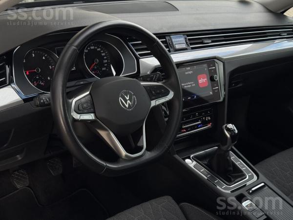 Melns Volkswagen Passat B8 2023 Valmiera, ar dzinēja tilpumu 2.00 L un nobraukumu 164 tūkst. km par 17400 €, foto 8 vietnē AUTOMOTO.COM.LV