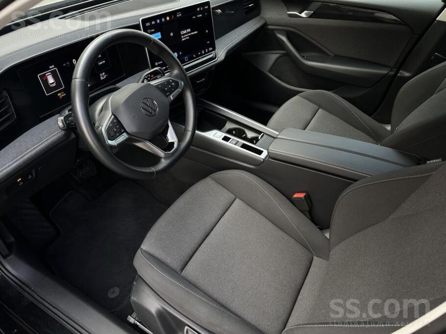 Melns Volkswagen Passat B8 2024 Rīga, ar dzinēja tilpumu 1.50 L un nobraukumu 37 tūkst. km par 26950 €, foto 9 vietnē AUTOMOTO.COM.LV