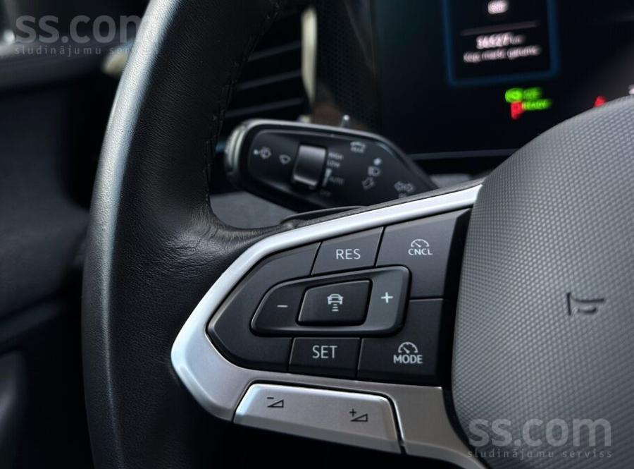 Melns Volkswagen Passat B8 2024 Rīga, ar dzinēja tilpumu 1.50 L un nobraukumu 37 tūkst. km par 26950 €, foto 11 vietnē AUTOMOTO.COM.LV