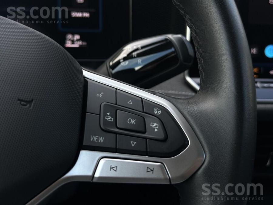 Melns Volkswagen Passat B8 2024 Rīga, ar dzinēja tilpumu 1.50 L un nobraukumu 37 tūkst. km par 26950 €, foto 12 vietnē AUTOMOTO.COM.LV