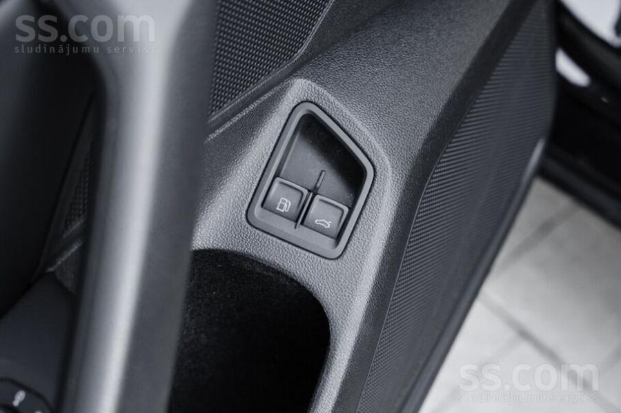 Zils Volkswagen Passat B8 2021 Rīga, ar dzinēja tilpumu 1.40 L un nobraukumu 166 tūkst. km par 19850 €, foto 10 vietnē AUTOMOTO.COM.LV