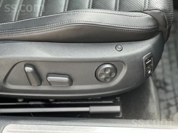 Zils Volkswagen Passat B8 2012 Rīga, ar dzinēja tilpumu 2.00 L un nobraukumu 215 tūkst. km par 9200 €, foto 8 vietnē AUTOMOTO.COM.LV