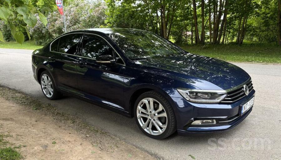 Zils Volkswagen Passat B8 2015 Rīga, ar dzinēja tilpumu 1.60 L un nobraukumu 198 tūkst. km par 12700 €, foto 1 vietnē AUTOMOTO.COM.LV