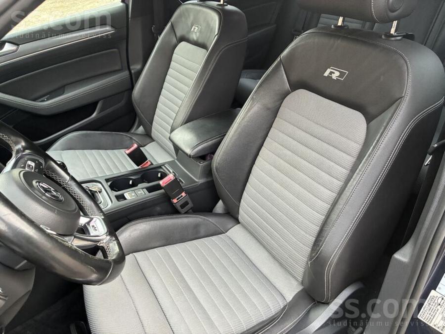 Zils Volkswagen Passat B8 2015 Rīga, ar dzinēja tilpumu 1.60 L un nobraukumu 198 tūkst. km par 12700 €, foto 13 vietnē AUTOMOTO.COM.LV