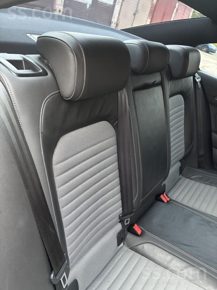 Zils Volkswagen Passat B8 2015 Rīga, ar dzinēja tilpumu 1.60 L un nobraukumu 198 tūkst. km par 12700 €, foto 15 vietnē AUTOMOTO.COM.LV