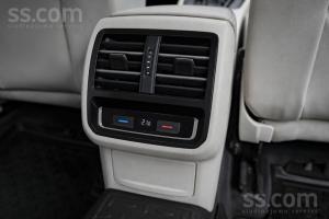 Blue Volkswagen Passat B8 2015 in Riga, with an engine capacity of 1.80 L and mileage of 162 thousand km for 9500 €, photo 16 on AUTOMOTO.COM.LV
