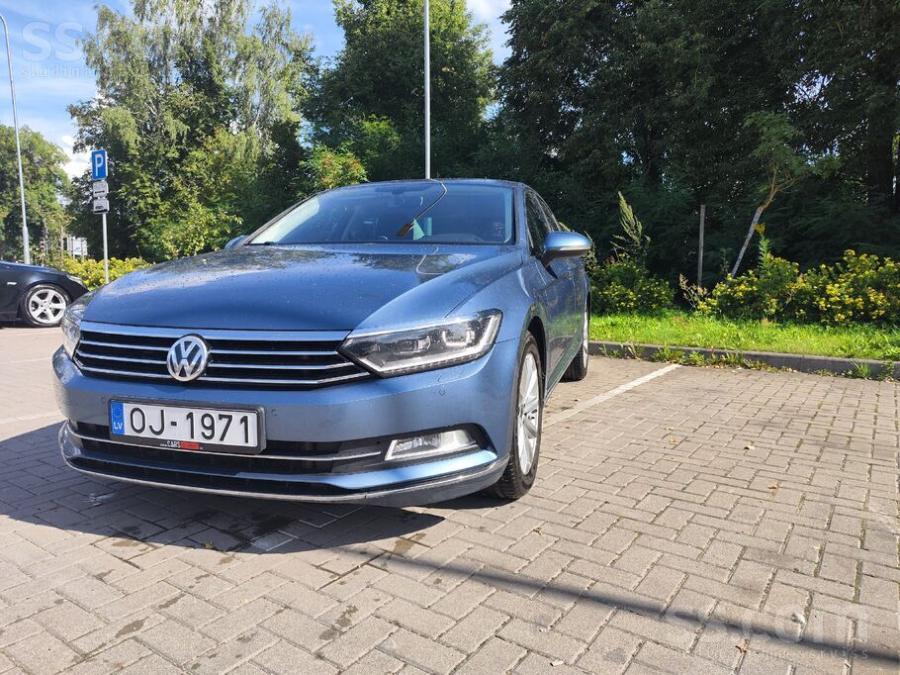 Zils Volkswagen Passat B8 2015 Rīga, ar dzinēja tilpumu 2.00 L un nobraukumu 285 tūkst. km par 8990 €, foto 1 vietnē AUTOMOTO.COM.LV