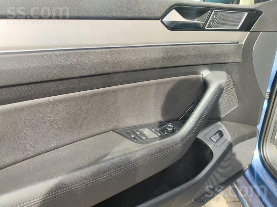 Zils Volkswagen Passat B8 2015 Rīga, ar dzinēja tilpumu 2.00 L un nobraukumu 285 tūkst. km par 8990 €, foto 8 vietnē AUTOMOTO.COM.LV