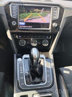 Zils Volkswagen Passat B8 2015 Rīga, ar dzinēja tilpumu 2.00 L un nobraukumu 285 tūkst. km par 8990 €, foto 9 vietnē AUTOMOTO.COM.LV