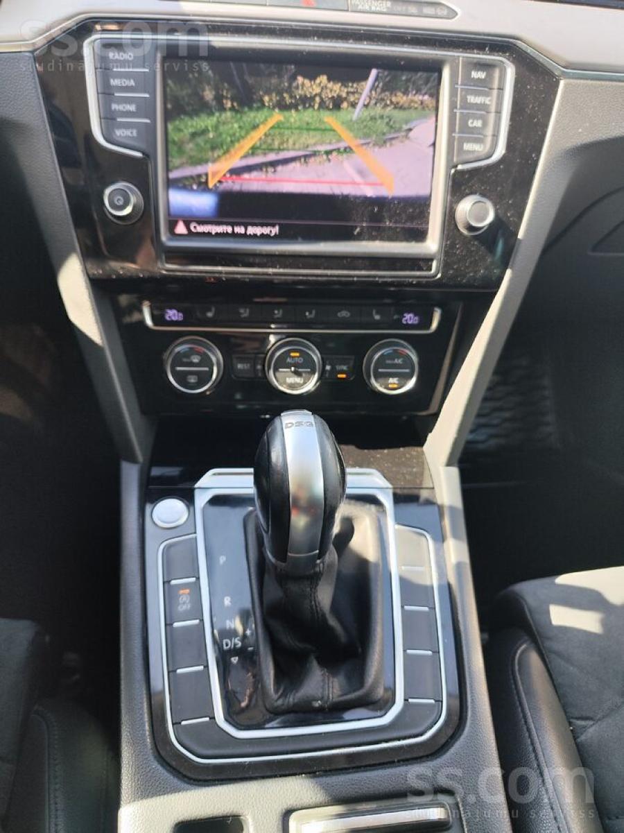 Zils Volkswagen Passat B8 2015 Rīga, ar dzinēja tilpumu 2.00 L un nobraukumu 285 tūkst. km par 8990 €, foto 9 vietnē AUTOMOTO.COM.LV