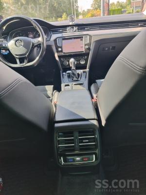 Zils Volkswagen Passat B8 2015 Rīga, ar dzinēja tilpumu 2.00 L un nobraukumu 285 tūkst. km par 8990 €, foto 20 vietnē AUTOMOTO.COM.LV