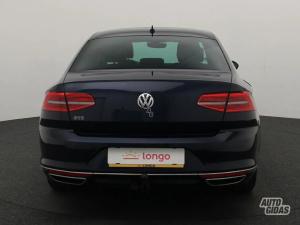 Zils Volkswagen Passat B8 2016 Viļņa, ar dzinēja tilpumu 1.40 L un nobraukumu 210 tūkst. km par 12299 €, foto 6 vietnē AUTOMOTO.COM.LV