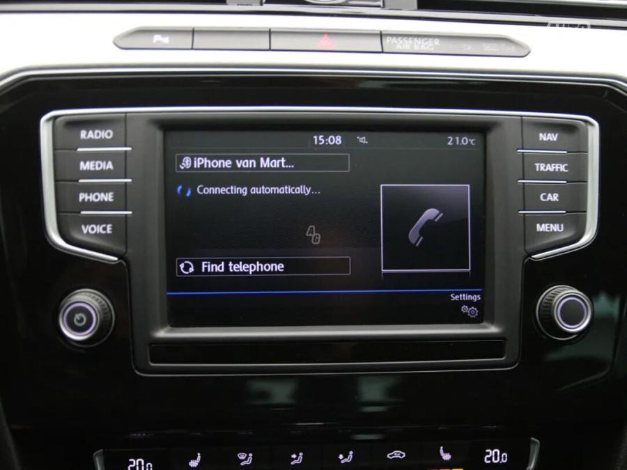 Zils Volkswagen Passat B8 2016 Viļņa, ar dzinēja tilpumu 1.40 L un nobraukumu 210 tūkst. km par 12299 €, foto 24 vietnē AUTOMOTO.COM.LV
