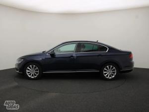 Zils Volkswagen Passat B8 2016 Viļņa, ar dzinēja tilpumu 1.40 L un nobraukumu 221 tūkst. km par 12399 €, foto 7 vietnē AUTOMOTO.COM.LV