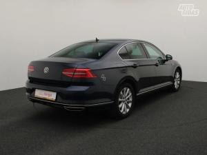 Zils Volkswagen Passat B8 2016 Viļņa, ar dzinēja tilpumu 1.40 L un nobraukumu 221 tūkst. km par 12399 €, foto 9 vietnē AUTOMOTO.COM.LV