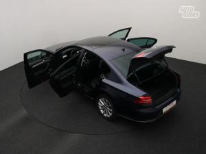 Zils Volkswagen Passat B8 2016 Viļņa, ar dzinēja tilpumu 1.40 L un nobraukumu 221 tūkst. km par 12399 €, foto 14 vietnē AUTOMOTO.COM.LV