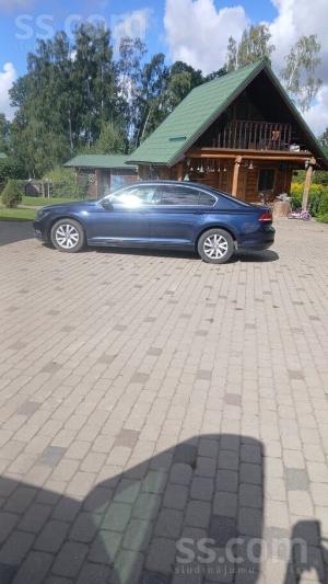 Blue Volkswagen Passat B8 2016 in Dobele, with an engine capacity of 2.00 L and mileage of 302 thousand km for 8500 €, photo  on AUTOMOTO.COM.LV