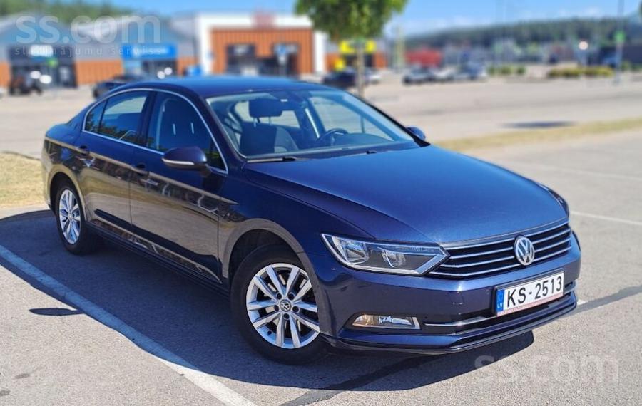 Zils Volkswagen Passat B8 2017 Rīga, ar dzinēja tilpumu 2.00 L un nobraukumu 136 tūkst. km par 12750 €, foto 1 vietnē AUTOMOTO.COM.LV