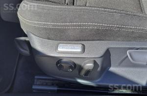 Zils Volkswagen Passat B8 2017 Rīga, ar dzinēja tilpumu 2.00 L un nobraukumu 136 tūkst. km par 12750 €, foto 7 vietnē AUTOMOTO.COM.LV