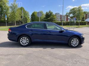 Zils Volkswagen Passat B8 2017 Rīga, ar dzinēja tilpumu 2.00 L un nobraukumu 227 tūkst. km par 8200 €, foto 4 vietnē AUTOMOTO.COM.LV