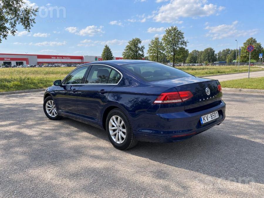 Zils Volkswagen Passat B8 2017 Rīga, ar dzinēja tilpumu 2.00 L un nobraukumu 227 tūkst. km par 8200 €, foto 5 vietnē AUTOMOTO.COM.LV