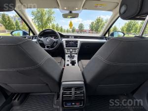 Zils Volkswagen Passat B8 2017 Rīga, ar dzinēja tilpumu 2.00 L un nobraukumu 227 tūkst. km par 8200 €, foto 7 vietnē AUTOMOTO.COM.LV