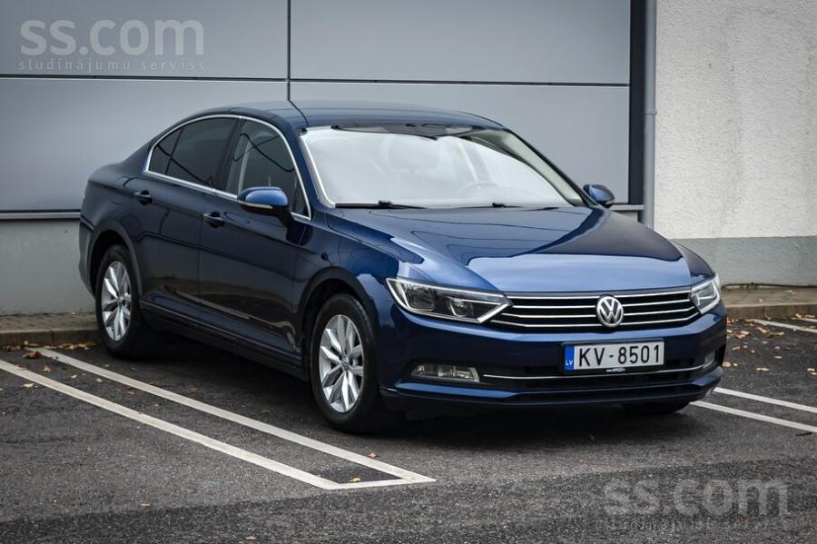 Blue Volkswagen Passat B8 2017 in Riga, with an engine capacity of 2.00 L and mileage of 228 thousand km for 8990 €, photo 4 on AUTOMOTO.COM.LV