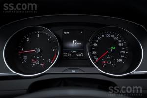 Blue Volkswagen Passat B8 2017 in Riga, with an engine capacity of 2.00 L and mileage of 228 thousand km for 8990 €, photo 16 on AUTOMOTO.COM.LV