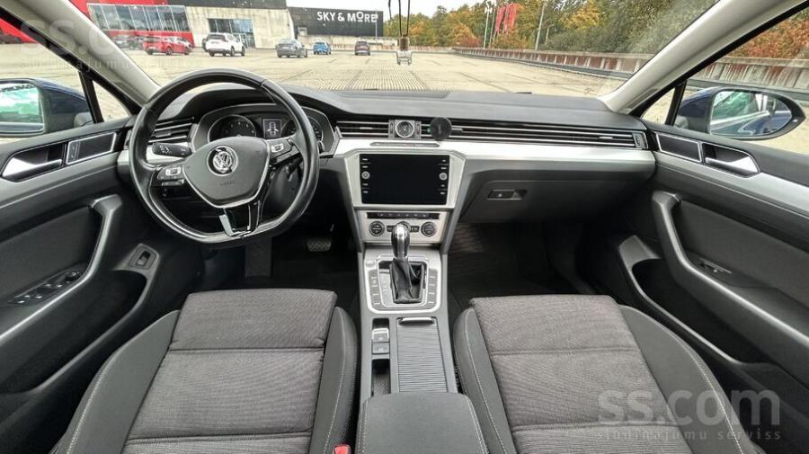 Zils Volkswagen Passat B8 2019 Rīga, ar dzinēja tilpumu 1.50 L un nobraukumu 95 tūkst. km par 13600 €, foto 6 vietnē AUTOMOTO.COM.LV