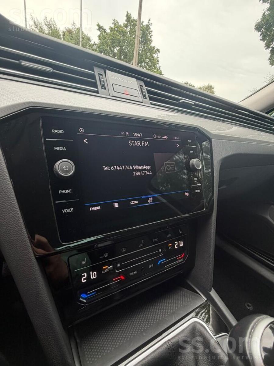 Blue Volkswagen Passat B8 2022 in Riga, with an engine capacity of 1.50 L and mileage of 71 thousand km for 18900 €, photo 19 on AUTOMOTO.COM.LV