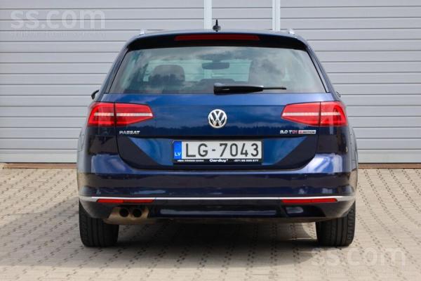 Blue Volkswagen Passat B8 2015 in Riga, with an engine capacity of 2.00 L and mileage of 0 thousand km for 10495 €, photo 7 on AUTOMOTO.COM.LV