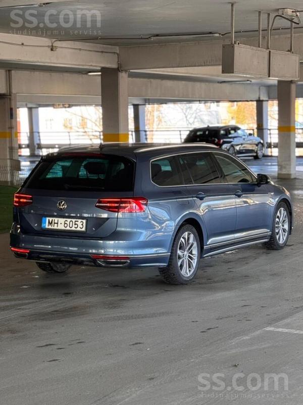 Zils Volkswagen Passat B8 2015 Rīga, ar dzinēja tilpumu 2.00 L un nobraukumu 268 tūkst. km par 13000 €, foto 4 vietnē AUTOMOTO.COM.LV