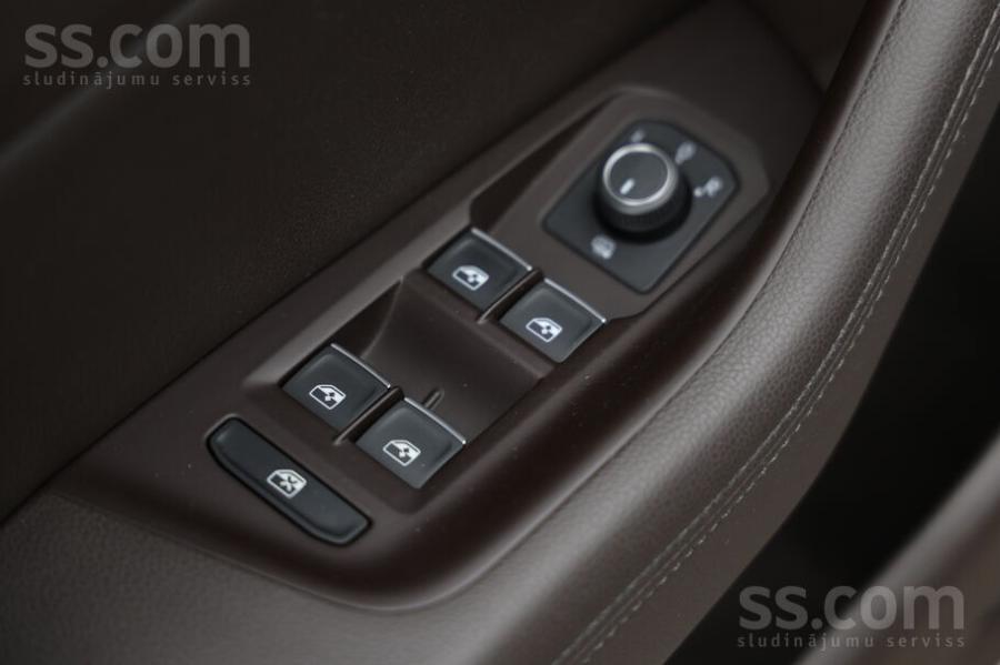 Zils Volkswagen Passat B8 2015 Tukums, ar dzinēja tilpumu 2.00 L un nobraukumu 270 tūkst. km par 12500 €, foto 18 vietnē AUTOMOTO.COM.LV