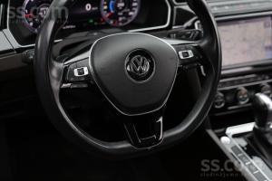 Zils Volkswagen Passat B8 2015 Tukums, ar dzinēja tilpumu 2.00 L un nobraukumu 270 tūkst. km par 12500 €, foto 23 vietnē AUTOMOTO.COM.LV