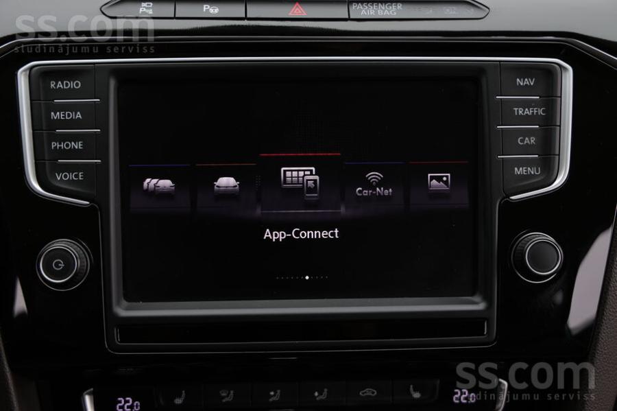 Zils Volkswagen Passat B8 2015 Tukums, ar dzinēja tilpumu 2.00 L un nobraukumu 270 tūkst. km par 12500 €, foto 32 vietnē AUTOMOTO.COM.LV