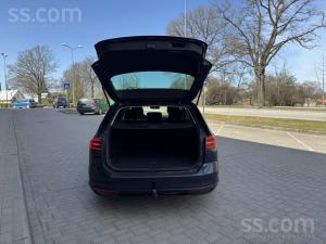 Blue Volkswagen Passat B8 2015 in Cesis, with an engine capacity of 2.00 L and mileage of 0 thousand km for 8500 €, photo 11 on AUTOMOTO.COM.LV