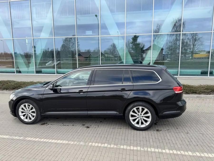 Zils Volkswagen Passat B8 2015 Rēzekne, ar dzinēja tilpumu 2.00 L un nobraukumu 241 tūkst. km par 8900 €, foto 3 vietnē AUTOMOTO.COM.LV
