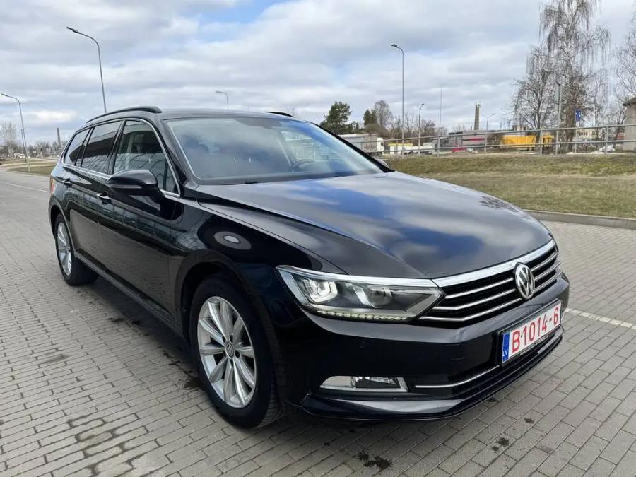 Zils Volkswagen Passat B8 2015 Rēzekne, ar dzinēja tilpumu 2.00 L un nobraukumu 241 tūkst. km par 8900 €, foto 9 vietnē AUTOMOTO.COM.LV