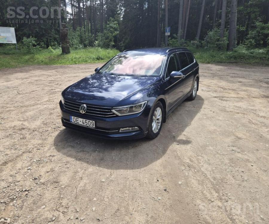 Zils Volkswagen Passat B8 2015 Valmiera, ar dzinēja tilpumu 2.00 L un nobraukumu 199 tūkst. km par 9000 €, foto 1 vietnē AUTOMOTO.COM.LV
